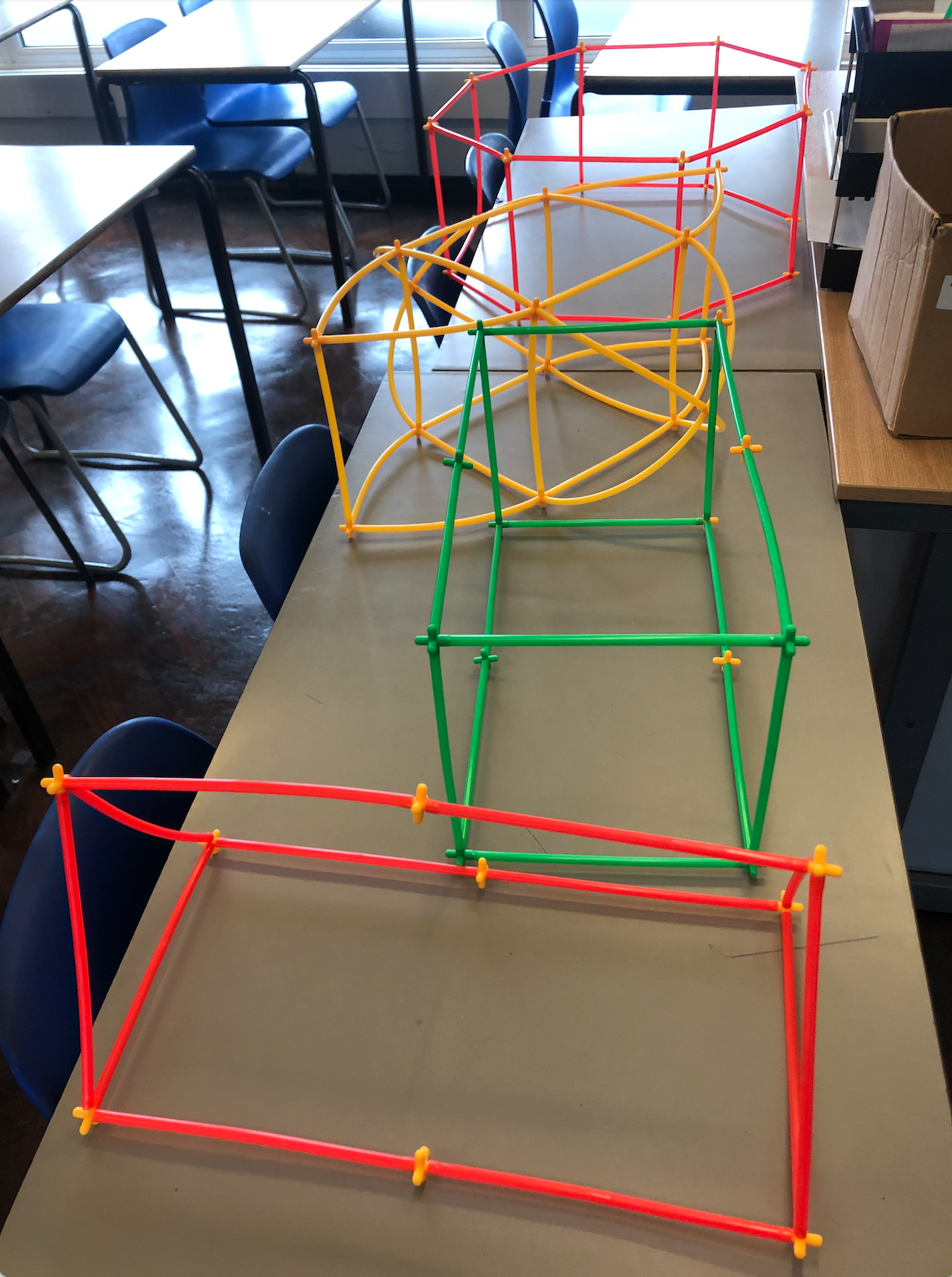 3D Shapes (Properties: Faces, Edges, Vertices) | MathsHKO